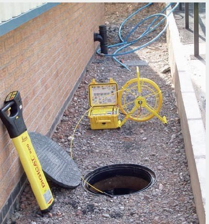 Wykrywacz instalacji podziemnej LEICA DIGICAT 550i > Wykrywacz ...